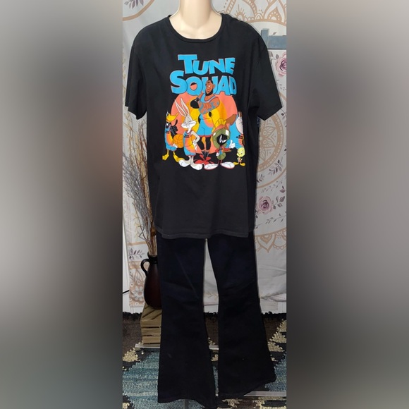 Source Unknown | Shirts | Euc Space Jam Tune Squad Shirt Mens Large ...